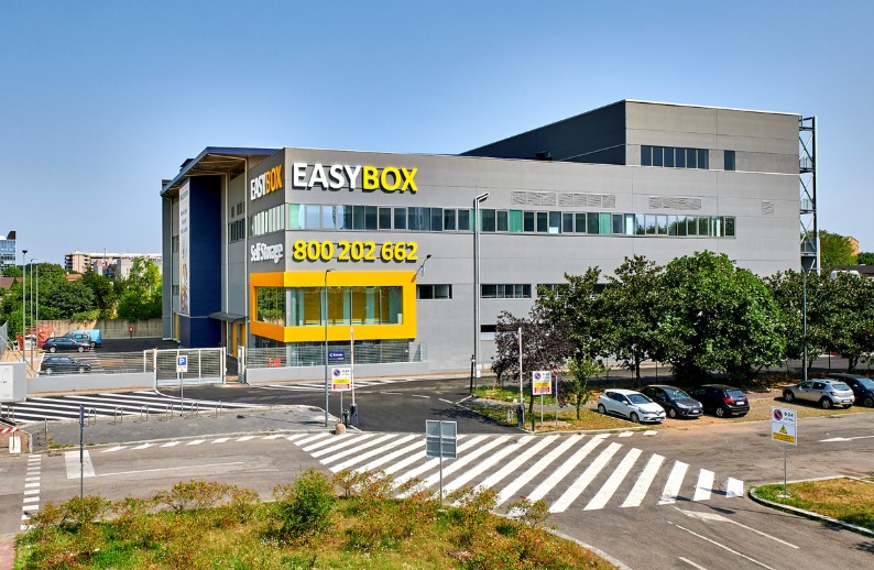 Deposito Mobili Milano Ovest: Unità di Self Storage | EasyBox